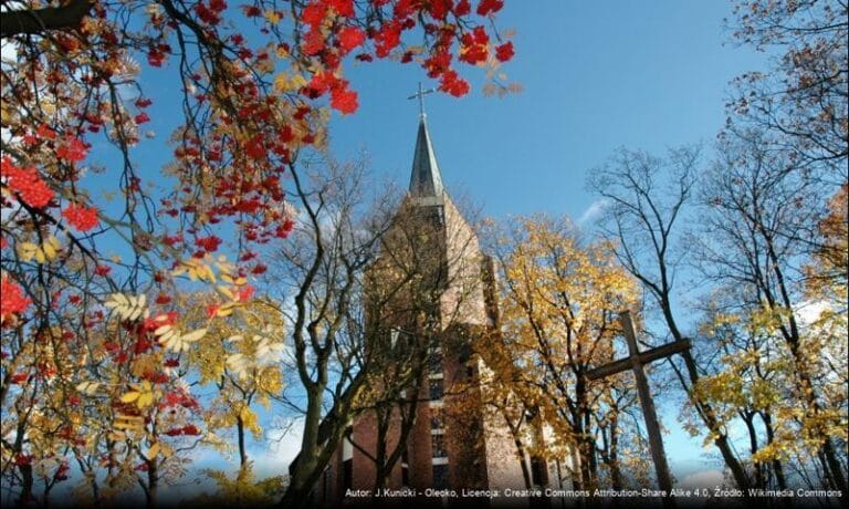 Parafia Najświętszej Maryi Panny Królowej Polski w Olecku - LOT Olecko